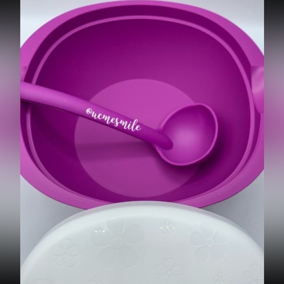 Tupperware | Dining | Tupperware Legacy Rice And Soup Server Bowl With ...